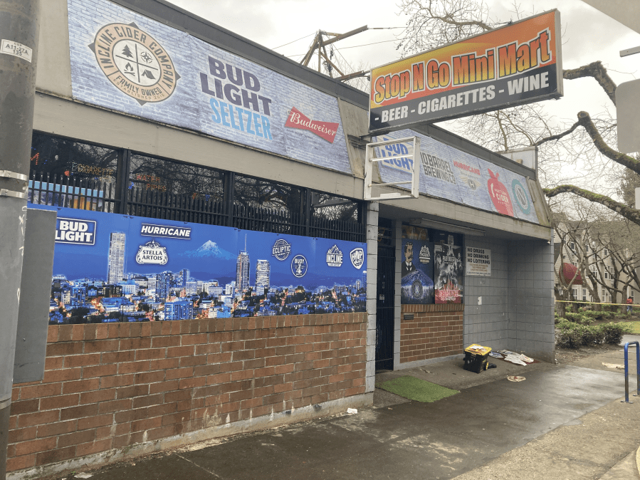 小小便利店暗藏玄機 店內查獲大量毒品及槍支 - 波特蘭新聞